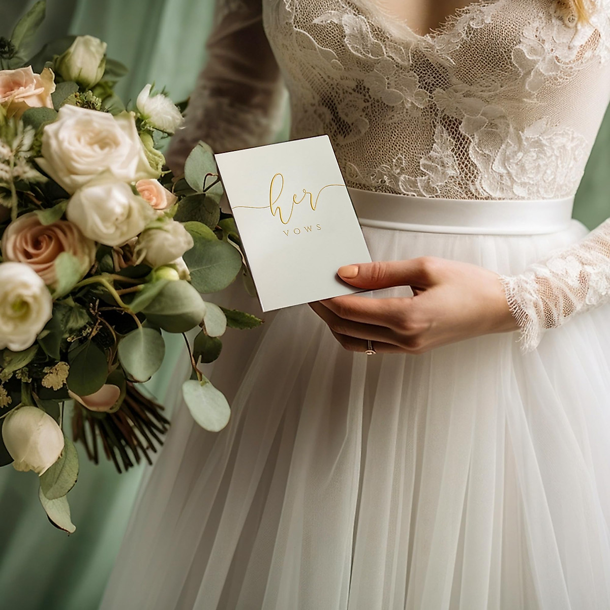 UNITED ESELL Ivory Wedding Vow Books His and Hers – Real Gold Foil Bride and Wedding Notebook with 28 Pages - 5,9" x 3.9" – Vow Renewal - Bridal Shower Gifts - Time Capsule Love Letter (Gold)