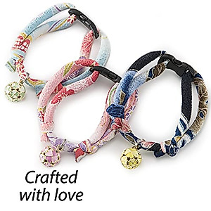 Necoichi Chirimen Cat Collar with Clover Bell (Pastel Pink)