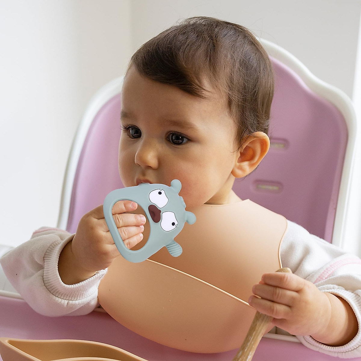 Teething Toys for Babies 0-6-12 Months, Baby Teether Never Drop Baby Teether for Teething Relief, Silicone Baby Hand Mittens with Sucking Need Pacifier, Baby Chew Toys for Breast Feeding (Green)