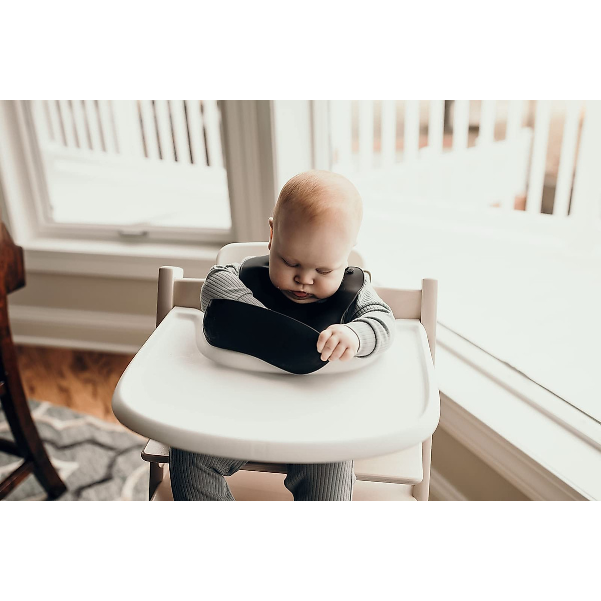 Three Little Tots Modern Silicone Baby Bib – Adjustable Fit Waterproof Catch Bibs ((Black)