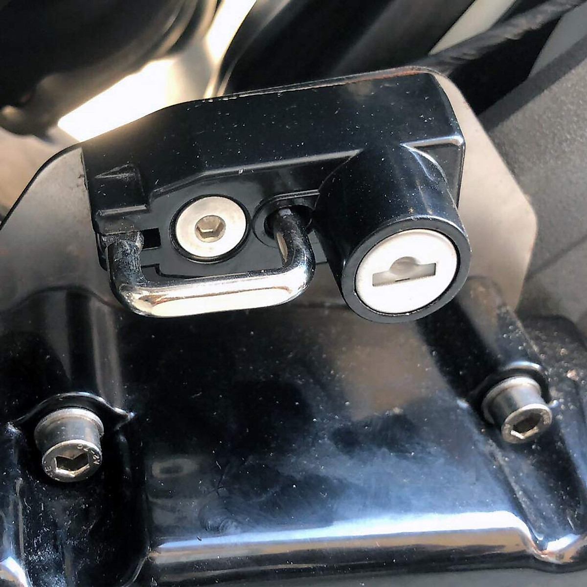 Motorcycle Helmet Lock Anti-Theft Helmet Security Lock with Keys for Indian Scout/Sixty 2015-2018-Black