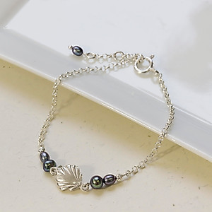 Black Pearl Bracelet for Women with Oyster Charm in 925 Sterling Silver - June Birthstone,Handmade Birthstone Bracelet for Women, Black Pearl Beads - Jewelry Gift for Her