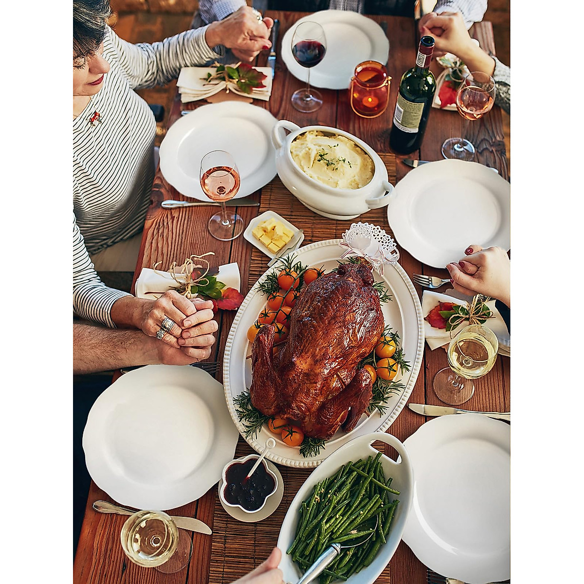 Y YHY Ceramic Dinner Plates, 10.6 Inch Porcelain Scalloped Plates, Off-White Serving Dishes Set of 6 for Home Kitchen, Microwave & Dishwasher Safe, Dinnerware Dishes Gift for Christmas