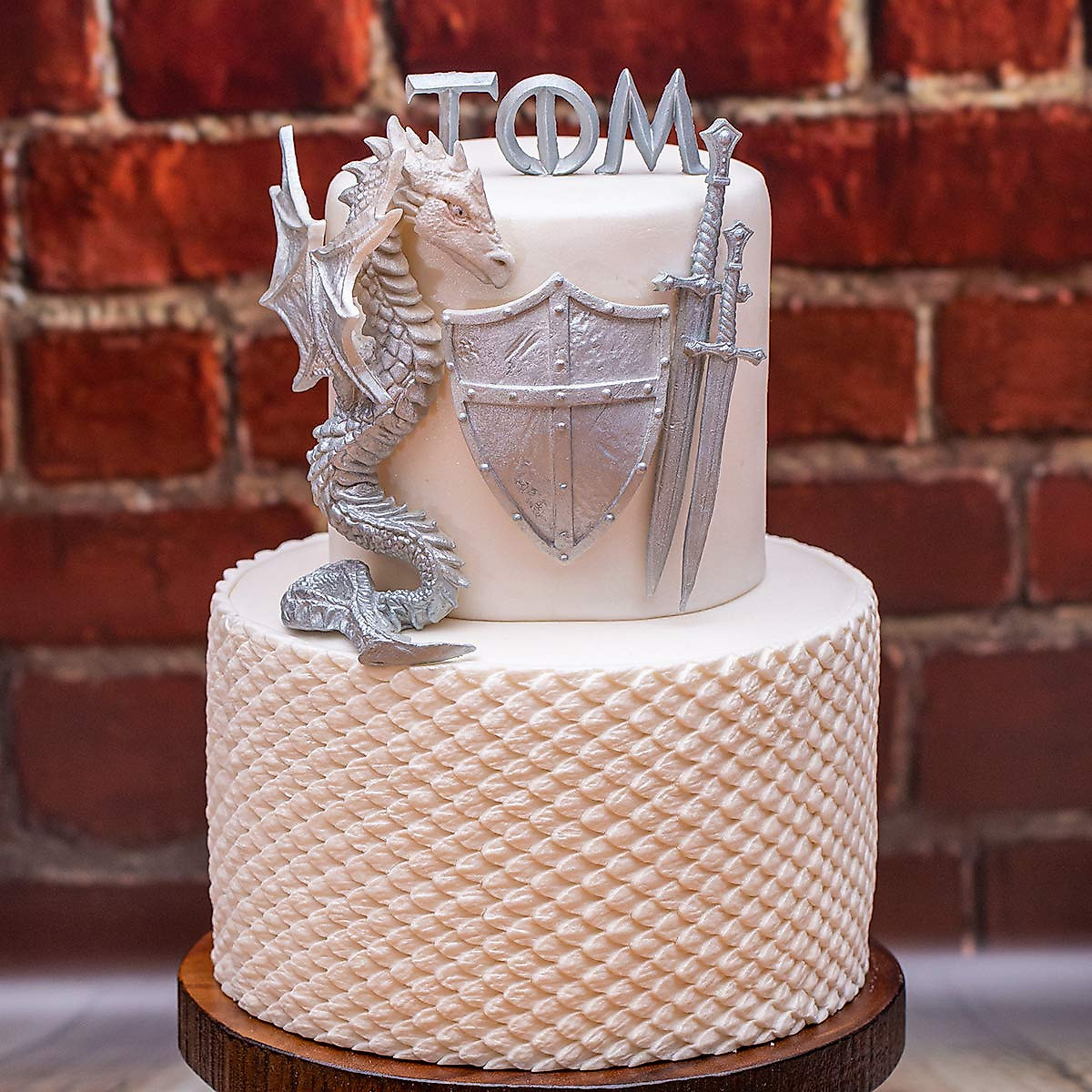 Katy Sue Continuous Dragon Scales Silicone Mold for Cake Decorating & Crafts - Texture Mat Size 6¾ x 5 inch; Each scale: ¼ x ¼ inch.