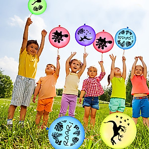 30 Pcs Dinosaur Valentine's Day Punch Balloons for Kids 18 Inch Animal Pirate Skull Punching Balloon Punch Bounce Balls with Rubber Band for Valentines School Gift Exchange Birthday Party(Dinosaur)