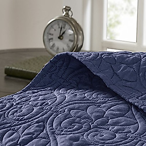 Madison Park Quebec Reversible Quilt Set Damask Design, Double Sided Stitching All Season, Lightweight Bedspread Bedding Set, Matching Sham, Navy, King(120"x118") 3 Piece