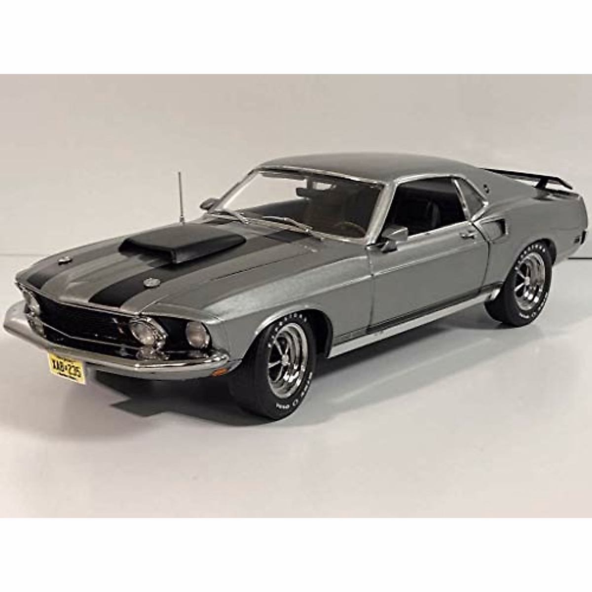 Greenlight Hwy-18016 1: 18 Highway 61 - 1: 18 John Wick (2014) - 1969 Ford Mustang Boss 429