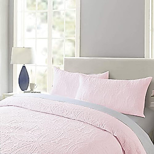 Boryard 3-Piece King Quilt Set, Lightweight Soft Bedspread (104x90 inches) with 2 Pillow Shams (20x36 inches), Pink