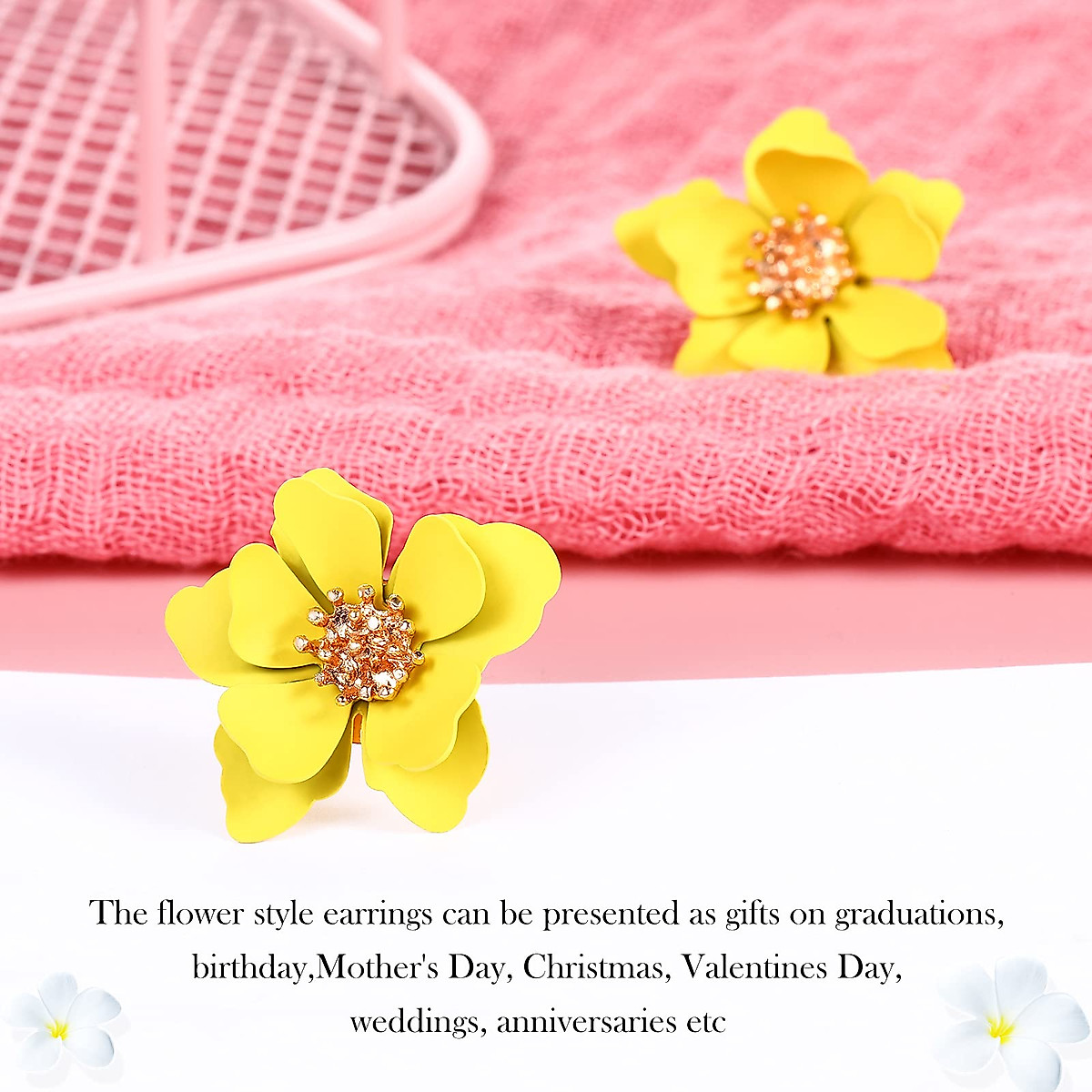 7 Pairs Boho Flower Stud Earrings for Women, Flower Shaped Daisy Earrings with Gold Bud (Cute Style)