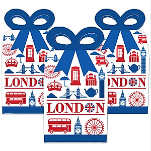 Big Dot of Happiness Cheerio, London - Square Favor Gift Boxes - British UK Party Bow Boxes - Set of 12