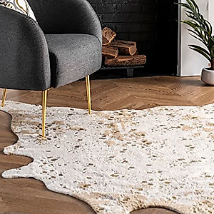 nuLOOM Iraida Contemporary Faux Cowhide Area Rug, 5' x 6' 7", Off-white