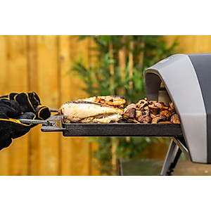 Ooni Cast Iron Dual-Sided Grizzler Plate - 37 x 33cm Reversible Griddle with Removable Handle and Stainless Steel Trivet, Pre-Seasoned Non-Stick Oven Safe Cookware, Pizza Oven and BBQ Accessories