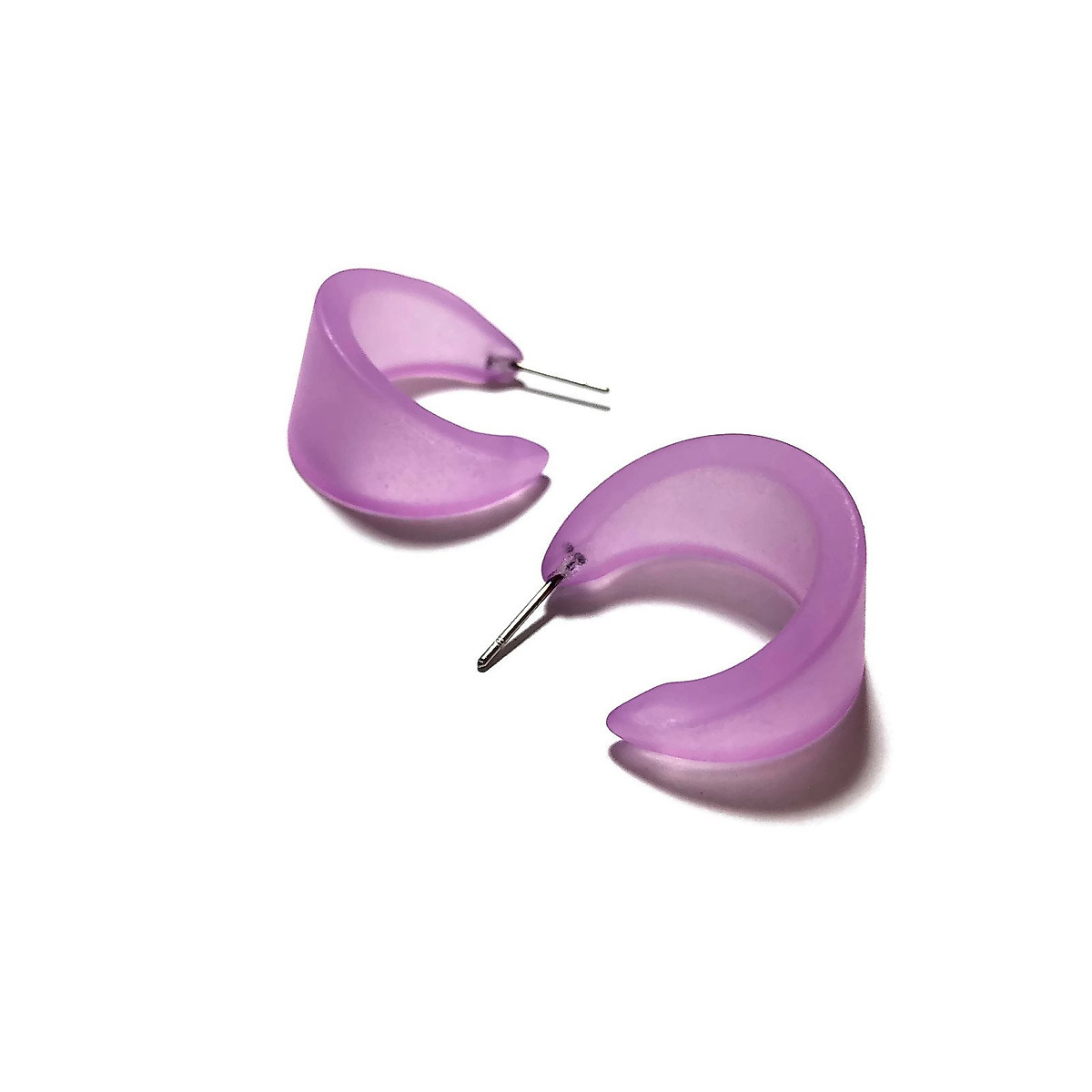 Lilac Purple Hoop Earrings | frosted retro style vintage lucite small marilyn hoops