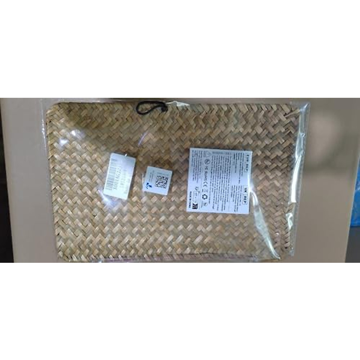 Esoes Wicker Storage Basket Woven Rattan Storage Box With Lids Seagrass Laundry Baskets Makeup Organizer For Bathroom, Living Room, Kitchen (L)