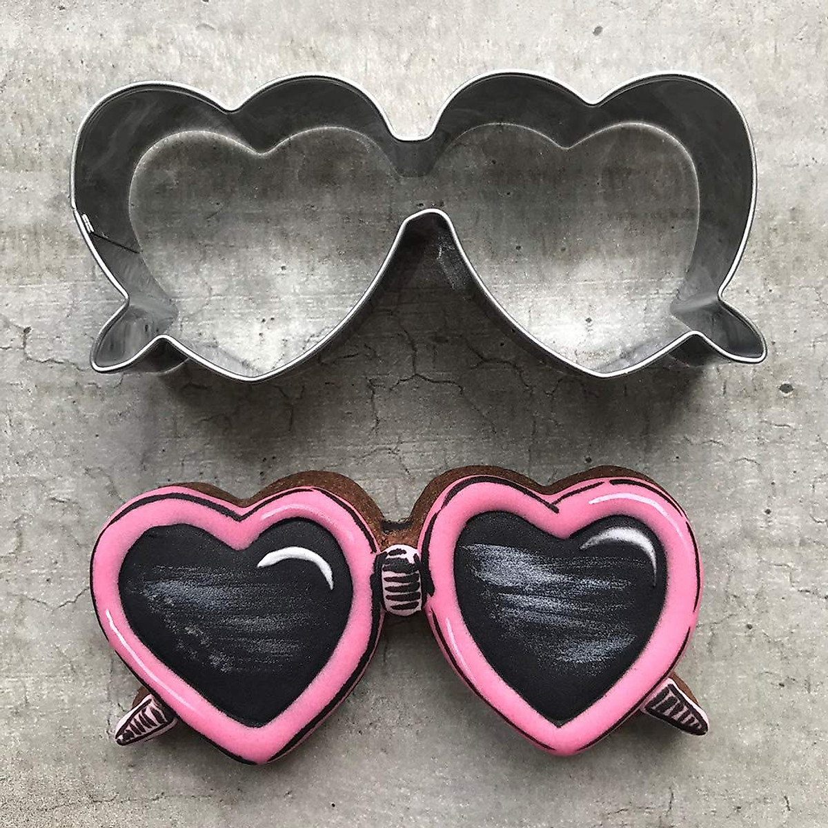 LILIAO Heart Shape Sunglasses Cookie Cutter Summer Beach Fondant Biscuit Cutter - 3.6 x 1.6 inches - Stainless Steel