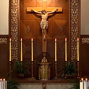 12 Pack Taper Beeswax Candles 12 Inch - Handcrafted, Dripless, and 10 Hours Long Burning Beeswax Candles for Elegant Dining, Relaxing, and Celebrating - Set The Mood with Natural Beeswax Candles