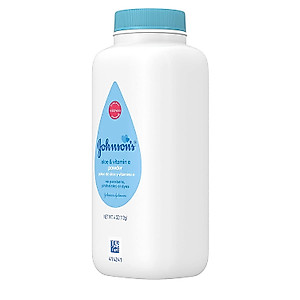 Johnson's Baby Powder with Naturally Derived Cornstarch Aloe & Vitamin E, Hypoallergenic, 4 oz