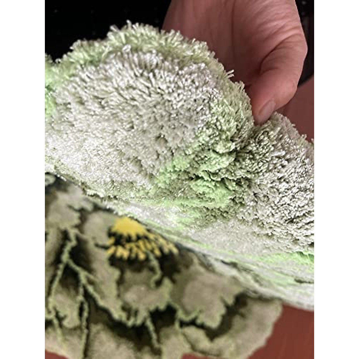 Wedding Gift Green Peony Flowers Shape Round Area Rugs Polyester Rug for Bedroom/Kitchen/Bathroom Indoor Floor Mat Living Room Carpet Soft Fluffy Plush Anti-Skid Washable Doormat 23.6" X 23.6"