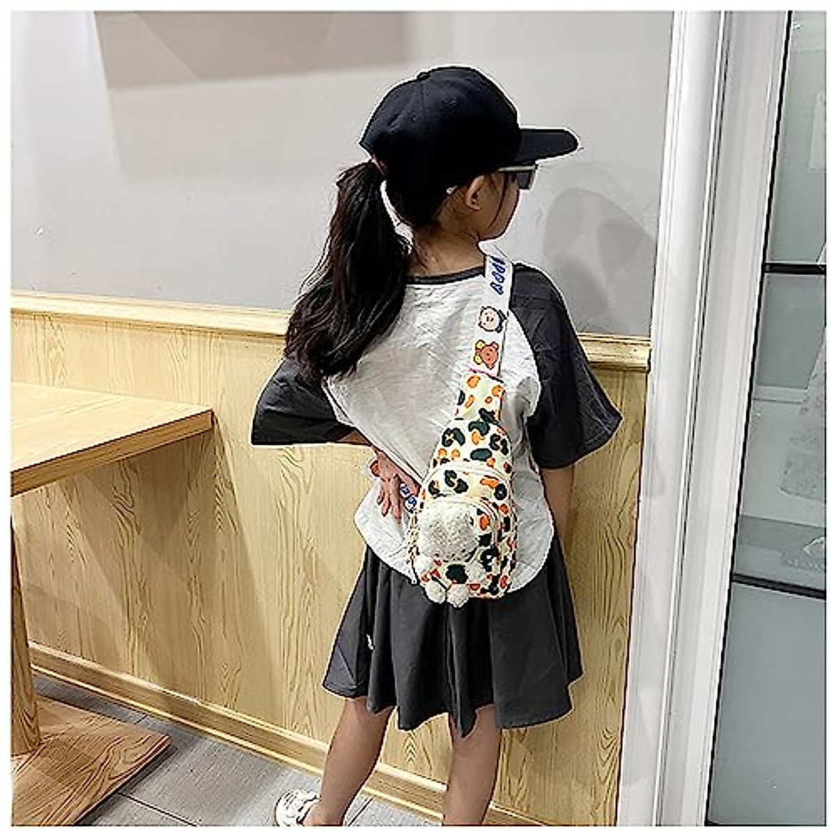 Hiflyer Kids Sling Bag, Kids Backpack Kawaii Bag Kids Travel Bag Chest Bag, Kids Crossbody Bag Mini Backpack for Girls (Green)