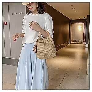 QTKJ Hand-woven Large Straw Tote Bag with Beige Leather Tassels Boho Brown Wooden Round Handle Tote Retro Summer Beach Bag Rattan Handbag (Beige)
