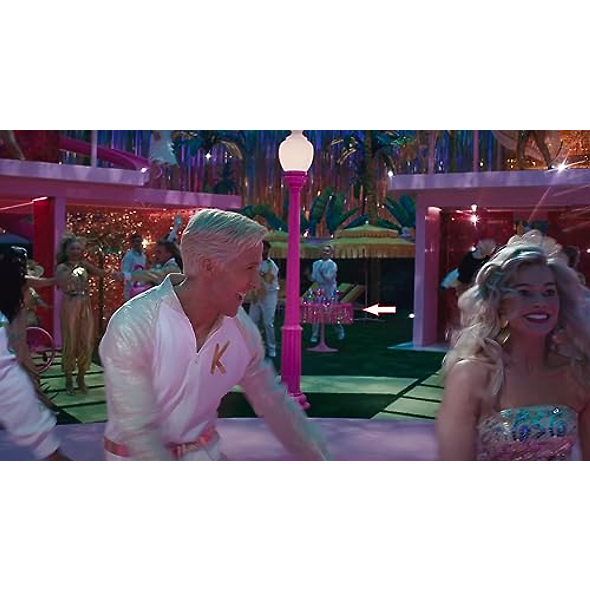 Dragon Glassware x Barbie Martini Glasses, Stemless Pink and Magenta Double Wall Insulated Cocktail Glasses, As Seen in Barbie The Movie, 7 oz Capacity, Set of 2