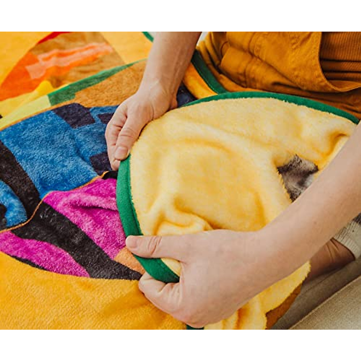 Crayola Crayon Box Retro-Style Fleece Throw Blanket | Plush Soft Cover for Sofa, Bed | 45 x 60 Inches