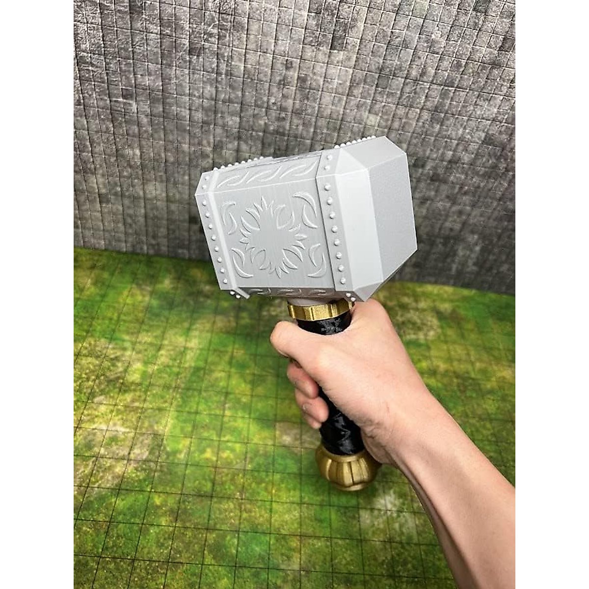 MunnyGrubbers - Hammer Dice Tower - (Random 7PCS D20 Dice Set Included) - Dice Holder - Dice Roller - Tabletop RPG Accessory - Dungeons and Dragons - DND - D&D - (Silver)