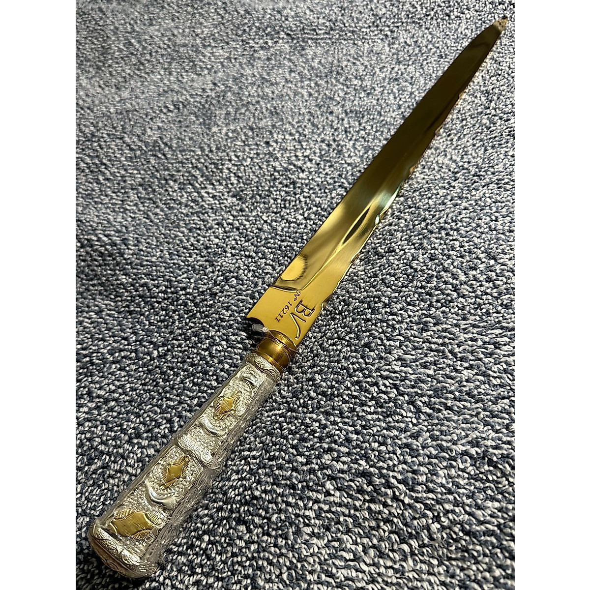 Golden Knife - Work of Art - Made in Brazil