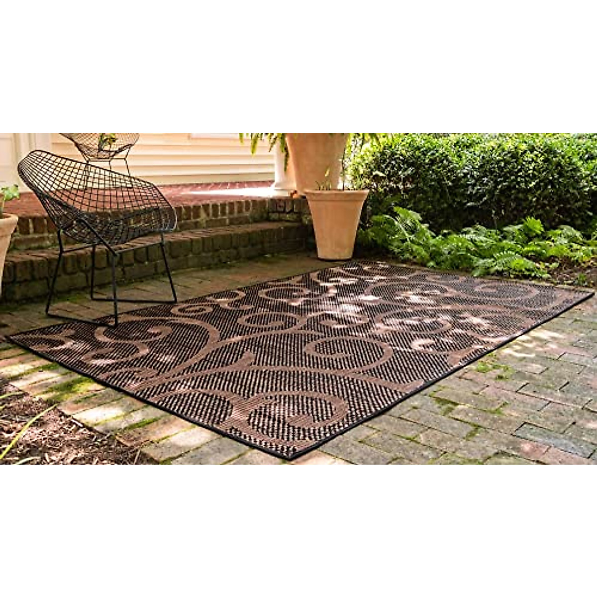 Unique Loom Outdoor Botanical Collection Area Rug - Vine (5' 1" x 8' Rectangle, Chocolate Brown/ Black)