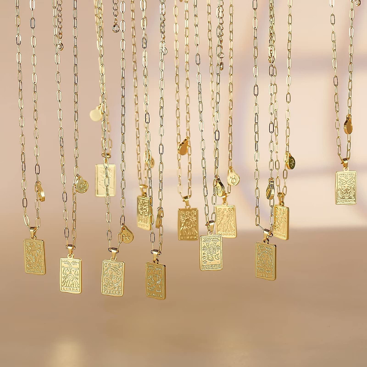 STORUP Taurus Gifts for Women - Retro Gold Taurus Necklace Tarot Card Pendant Taurus Horoscope Necklaces Gift Jewelry for Women (Taurus)