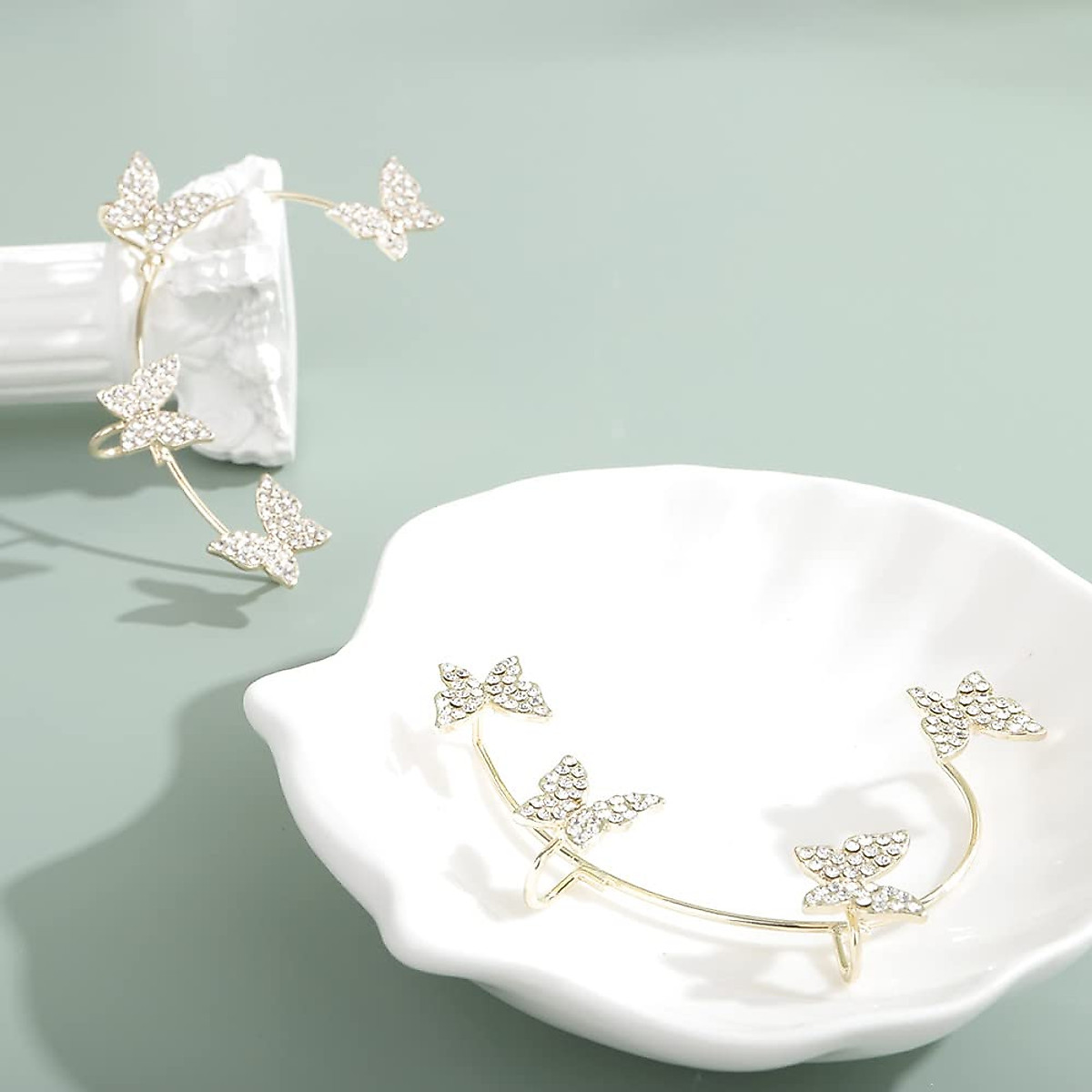 Jumwrit Rhinestone Butterfly Ear Cuffs Non Piercing Ear Clips Ear Cuffs Climber Crawler Earrings Ear Wrap Around Earrings for Women and Girls（Gold）