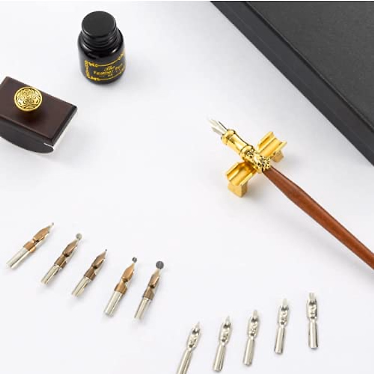 NC Calligraphy Dip Pen Set, Retro European Style Wooden Ink Pen Business Gift, 10 Nibs, 15ml Ink, Pen Holder, Packing Box