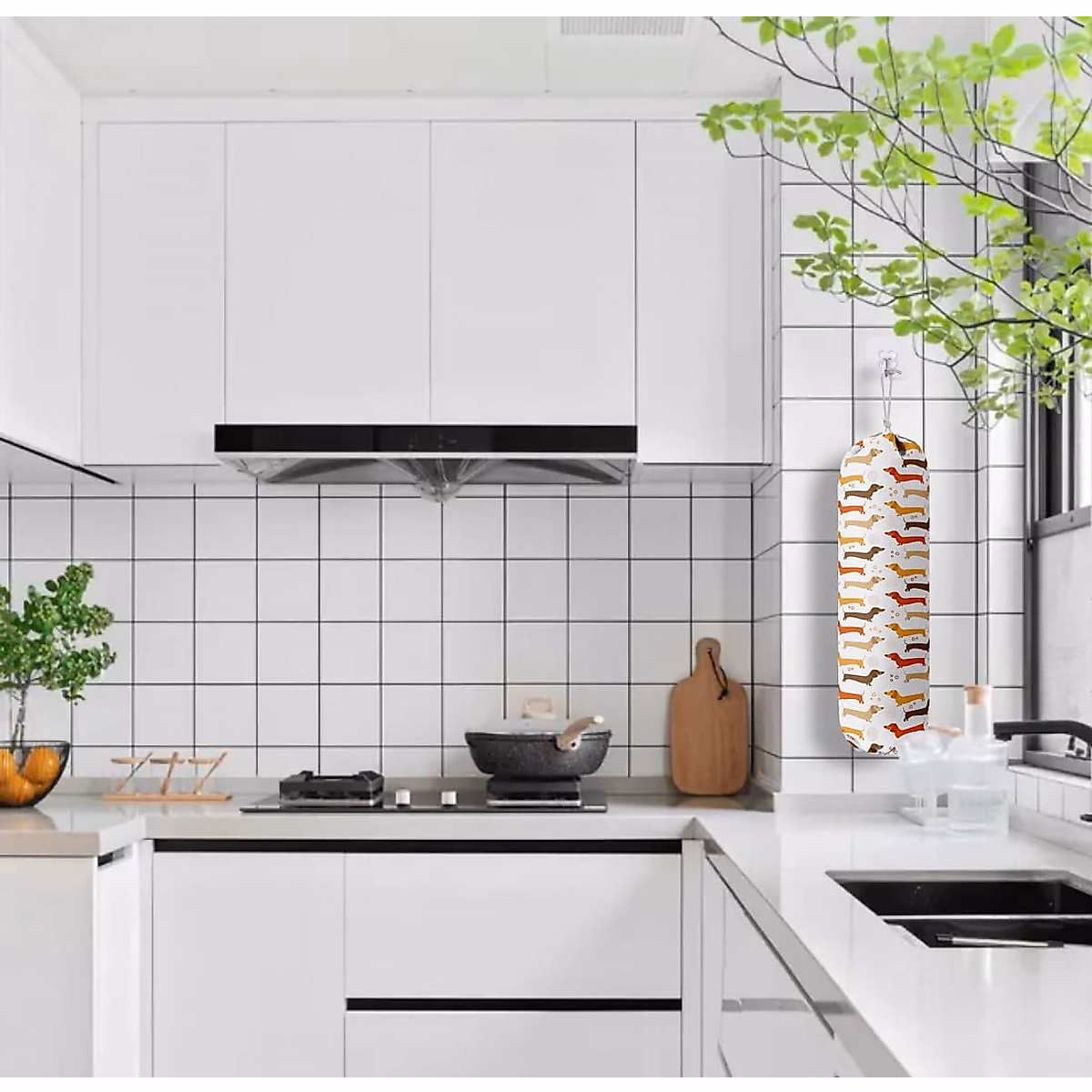 Dog Pattern Grocery Bags Holder Organizer For Shopping Bags，Wall Mount Plastic Bags Storage Container Dispensers, Pet Lovers Home Kitchen Gifts For Dog Mom, Dog Dad, Women, Family, Friends