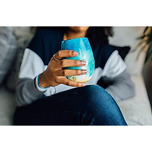 Beach Themed Wine Glass Gift For Mom, Destination Wedding Stemless Wine Glass Gift For Her