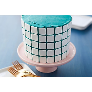 Wilton Decorator Preferred 6 x 3-inch Aluminum Round Cake Pan