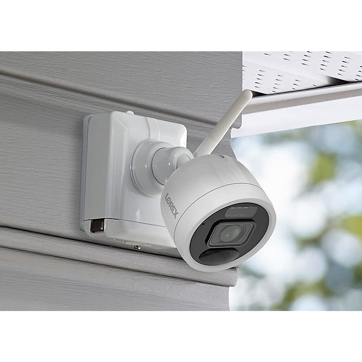 Lorex 2K Wire Free Security Camera – Outdoor & Indoor Add on Battery Operated Camera Wireless Surveillance System for Home & Business – Active Deterrence, Person Detection – Requires Base