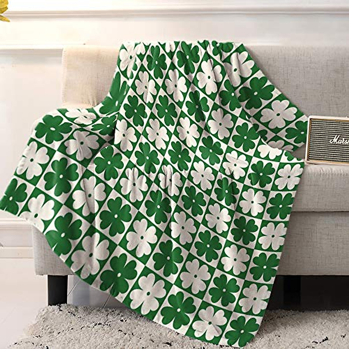Luxury Extra Soft Throw Blanket St. Patrick's Day Clover Pattern Flannel Fleece Reversible Blankets Weighted Super Warm Cozy Couch Blanket 40x50Inches