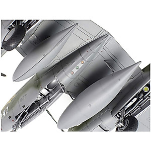 Tamiya TAM61120 1: 48 Lockheed P-38F P-38G Lightning [Model Building Kit]