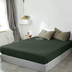 AMWAN Olive Green 4 PCS Bedding Set 【1 Queen Duvet Cover + 2 Standard Queen Pillowcases + 1 Queen Fitted Sheet】