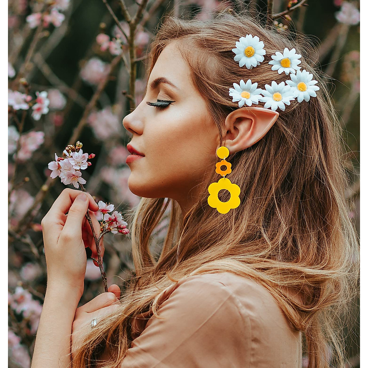 Acrylic Flower Earrings for Women,Double Daisy Drop Earrings,Resin Flowers Floral Earrings for Women Y2k Yellow White Flowers 60/70s Earrings (Yellow)