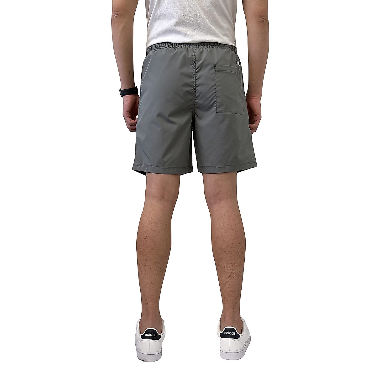Southpole Men's Quick-Dry Water Resistant Nylon Shorts Inseam 7", Grey, Small