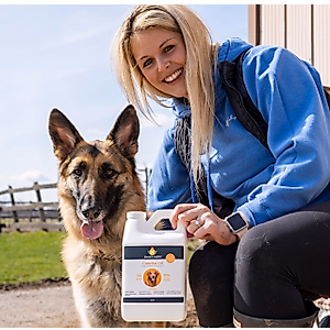 Smart Earth Camelina Oil for Dogs - Omega 3, 6, 9 Supplement for Healthy Skin, Shiny Coat & Flexible Joints - Dog Joint Supplement - Natural Canine Wellness - Omega 3 for Dogs (Pump Included - 64oz)