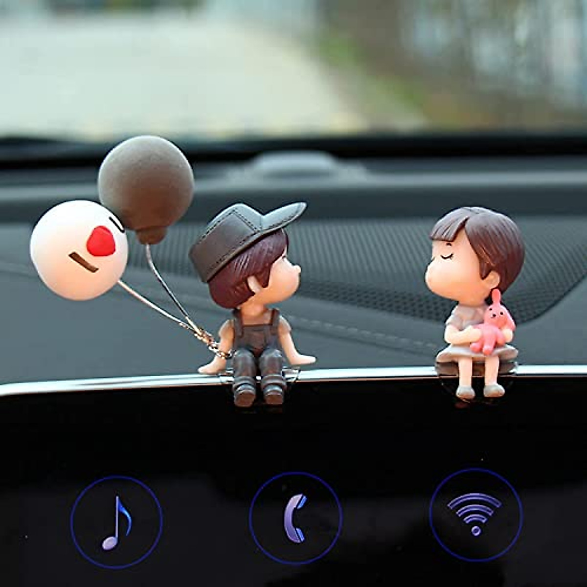 MAXOLO Cute Car Lovely Couple Car Accessories Boy Girl Couples Action Figure Figurines Balloon Ornament Car Decoration Auto Interior Dashboard Accessories for Girls Gifts (Green)