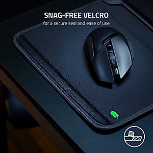 Razer 15" Protective Laptop Sleeve: Scratch & Water-Resistant - Padded Interior Lining - Snag-Free Velcro - Flip-Out Mouse Mat - Classic Black, RC21-01580100-R3M1