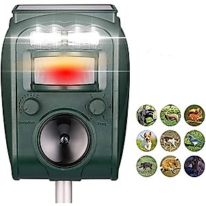 Ultrasonic Animal Repeller, Solar Powered Animal Repellent Outdoor Cat Repellent Dog Deterrent with Motion Sensor Waterproof Bird Repellent for Squirrels Rabbit Fox Raccoon Deer ,Yard Garden Farm