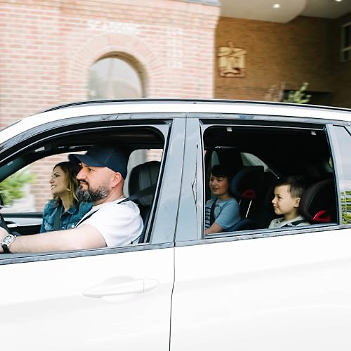 Clek Oobr High Back Booster Seat with Adjustable Headrest, Reclining Design, Latch System, and Retardant-Free Fabric, Snowberry