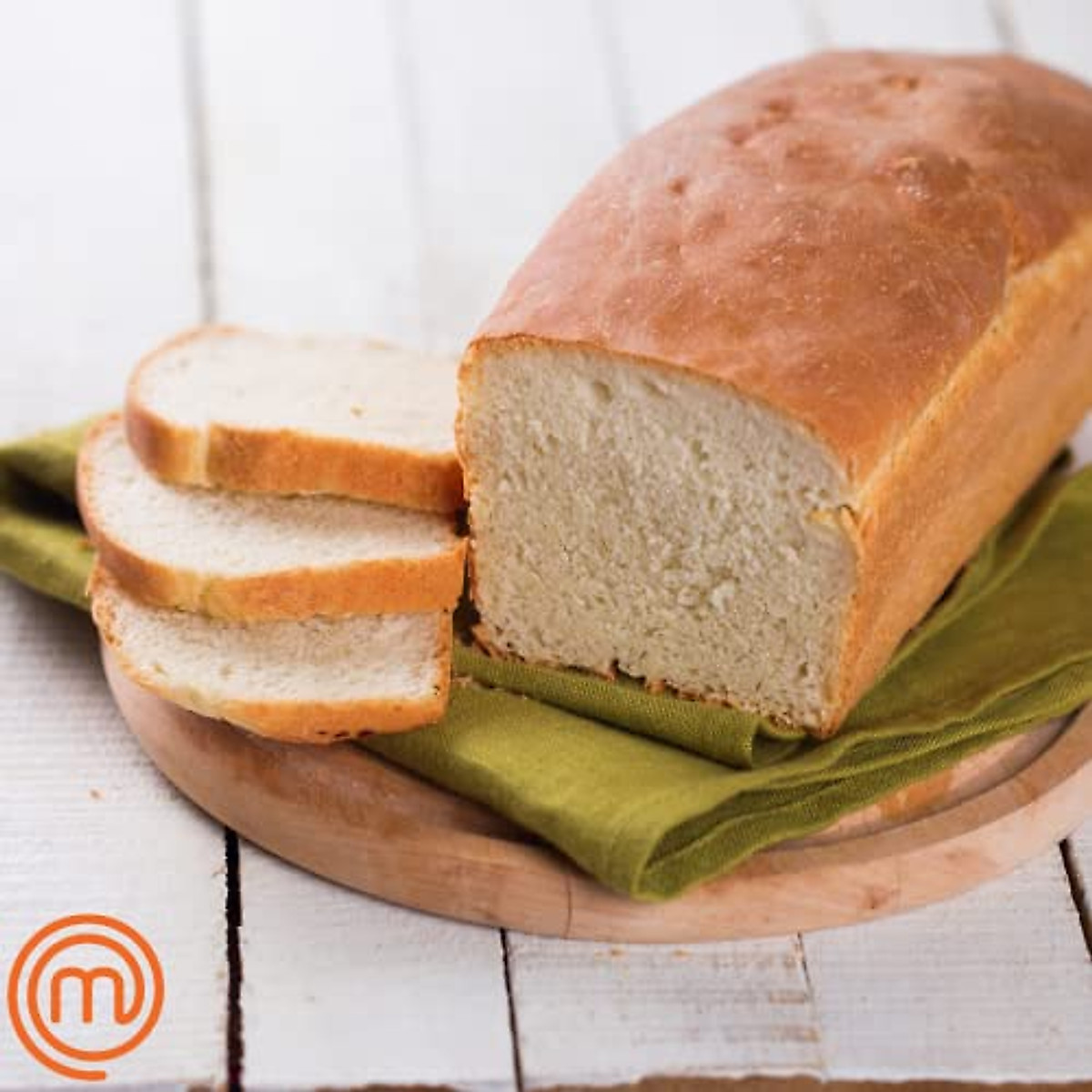 MasterChef Digital Bread Maker-2-Pound Programmable Machine w 19 Settings & 13-Hour Delay Timer-Automatic 3 Mode Crust, Baker Healthy Fresh Gluten Free, Wholewheat Loaf, Recipe Guide, Mothers Day Gift