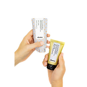 Davines This Is An Invisible Serum, Leave-In Styling For A Tousled, Shiny And Frizz-Free Look, 1.69 fl. oz.