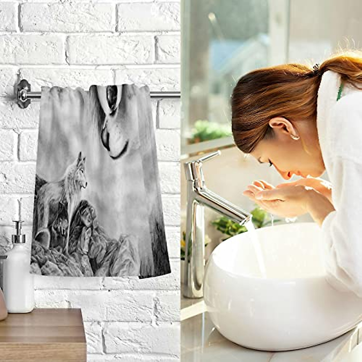 MAOBLYR Gray Wolf Set of 2 Fingertip Towel Larger Pure Cotton Soft Highly Absorbent Hand Towels for Bathroom Spa Home (16 x 28 Inches)