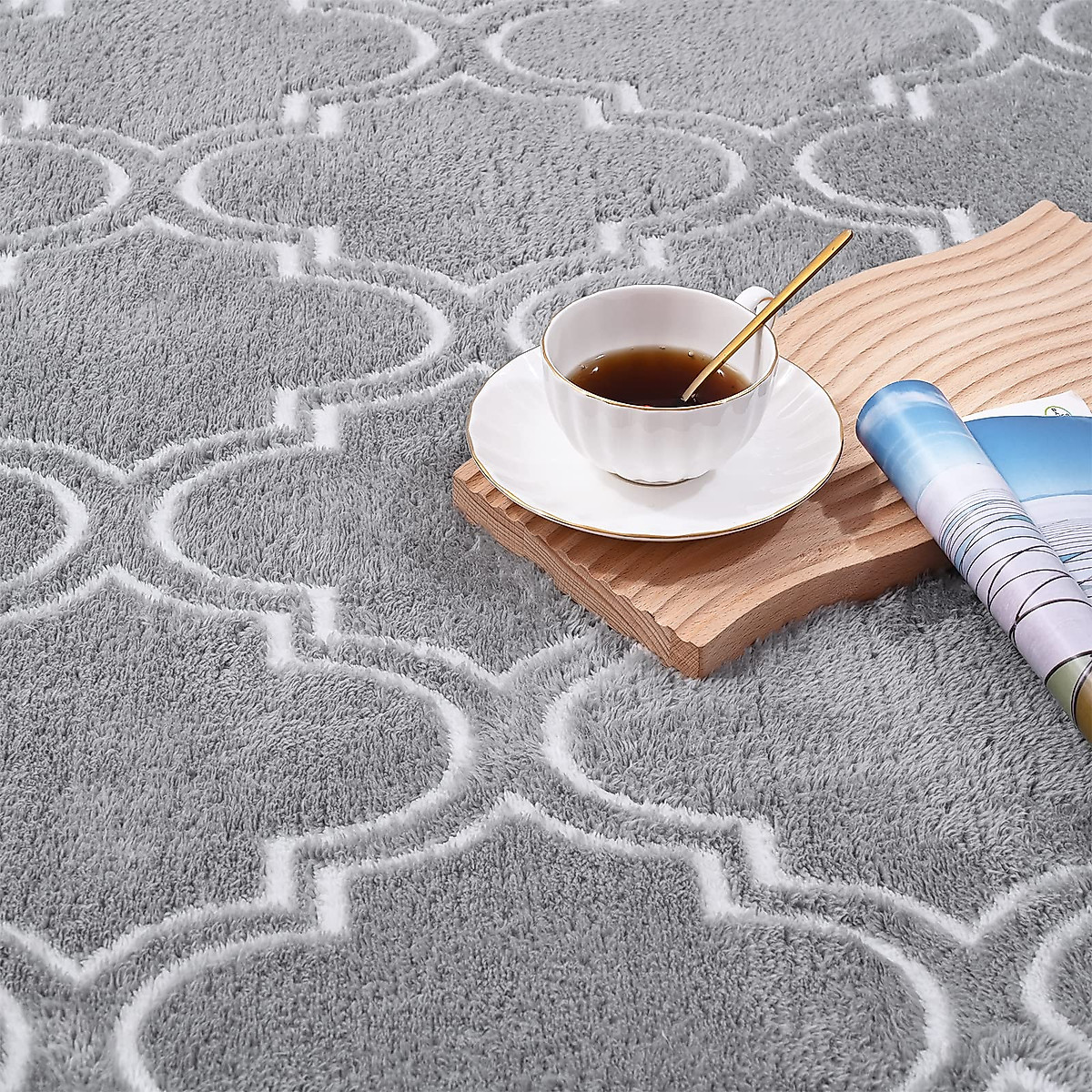 Amearea Fluffy Indoor Area Rug, Soft Trellis Moroccan Rugs for Bedroom, Shag Modern Area Rug for Living Room Kids Room Nursery, Easy Clean, Geometry Home Decor Low Pile Carpet, Light Gray 5x7 Feet